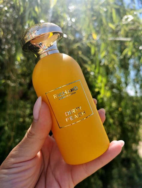 Dirty Peach Richard Parfum - ein neues Parfum für Frauen 2022