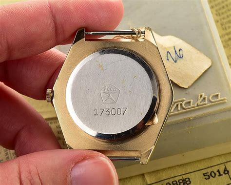 TIME CAPSULE: Automatic soviet gold-plated wrist watch SLAVA with ...