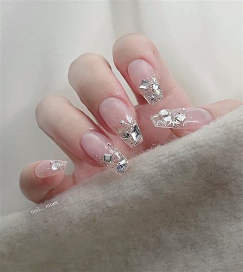 40 Charming Clear Nail Designs to Inspire Your Next Manicure - Hairstyle