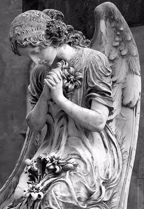 Angel sculpture, Angel statues, Cemetery angels