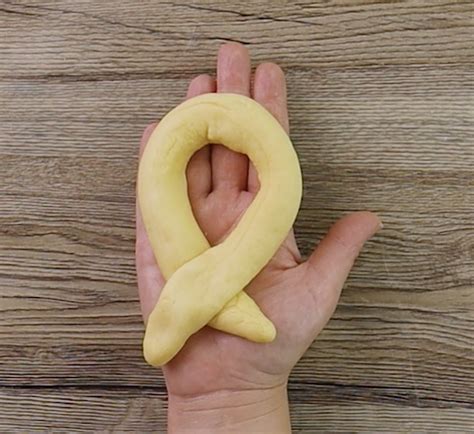 Graffe senza patate: la ricetta delle ciambelle fritte