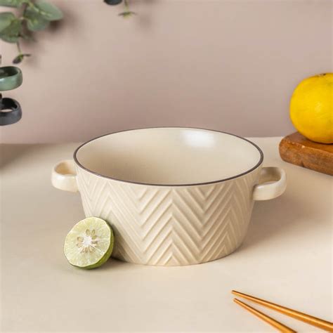 Crème De La Crème Textured Noodle Bowl Online - Premium Serving Bowl ...