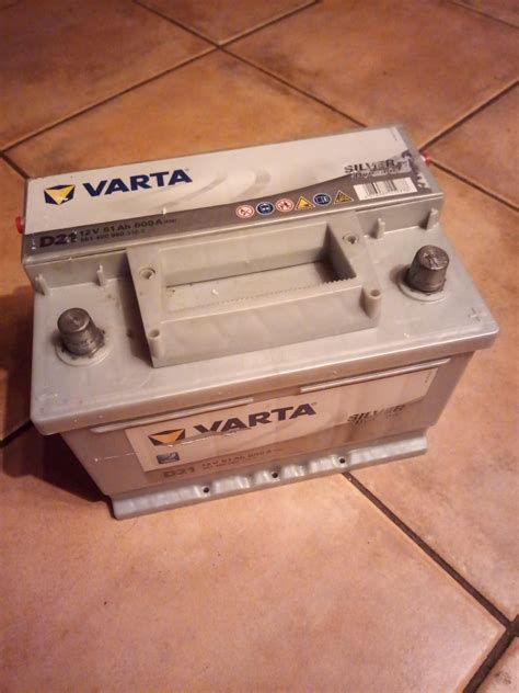 VARTA SILVER DYNAMIC D21 - 61Ah 600A P+ - Opinie i ceny na Ceneo.pl