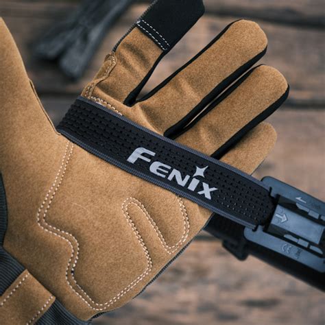 Фонарь налобный с красным светом Fenix Scout (HM23V2.0)