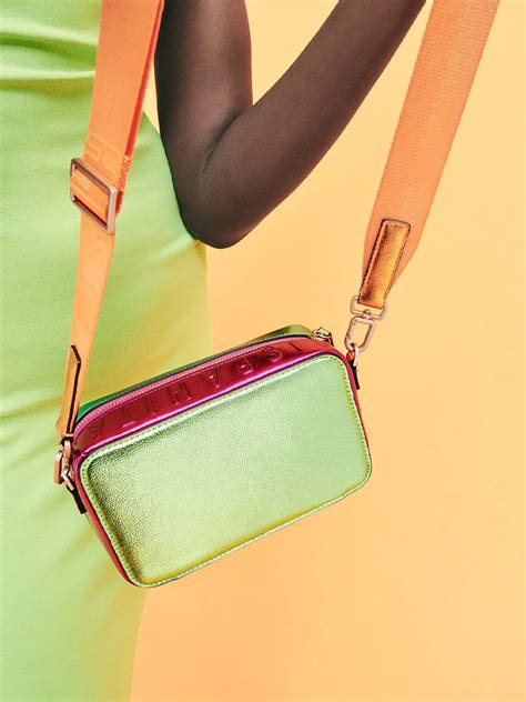 HISPANITAS - Shoes and Bags for sophisticated and genuine women