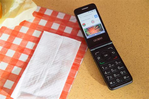 alcatel Go Flip V specs, faq, comparisons