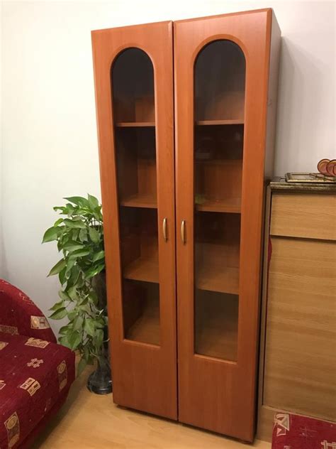 Холна витринка, холен диван и падащо легло гр. София Красно село • OLX.bg