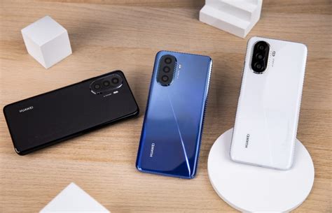 HUAWEI NOVA Y 70 | Suara Merdeka