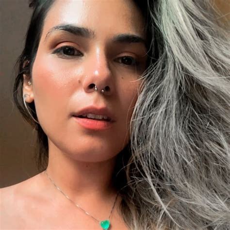 Beatriz Souza (@beatrizbes) • Threads, Say more