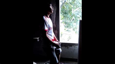 ketahuan ngocok di dekat jendela - YouTube