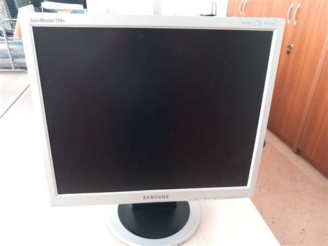 Монитор Samsung SyncMaster 710n гр. София ж.гр. Южен парк • OLX.bg