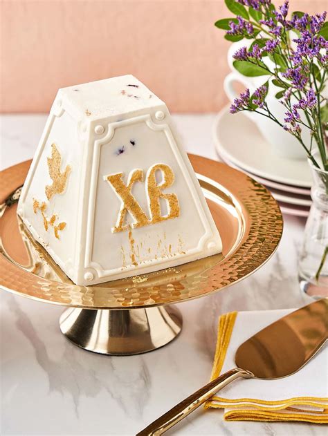 Cream Nuvo Cheese - Rodion Kovenkin