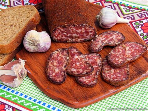 Рецепт домашней вяленой колбасы из говядины (готовится без кишок)