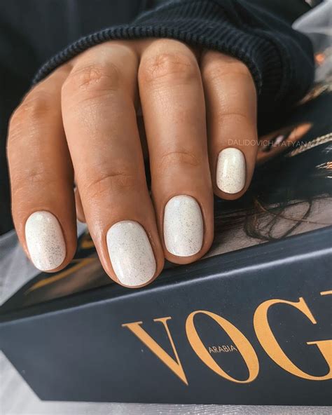 Белые ногти | Nails