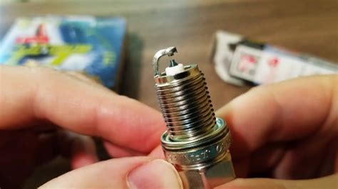 Как отличить оригинальную свечу зажигания от подделки с помощью магнита