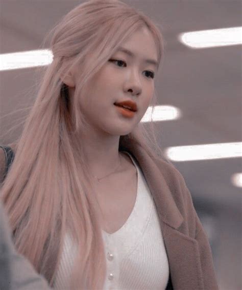 Pin de 𝐏𝐔𝐃𝐈 em blackpink | Blackpink, Meninas