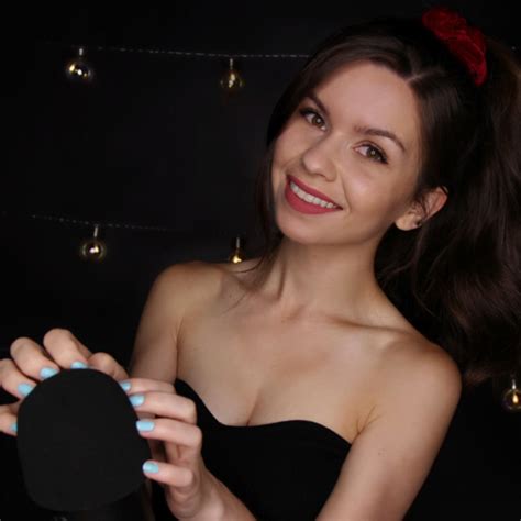 ‎1 Hour of BRAIN MELTING Mic Scratching and Trigger Words - Álbum de Alana ASMR - Apple Music