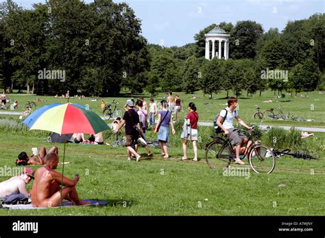 English Garden, Munich, Upper Bavaria, Bavaria, Germany Stock Photo - Alamy