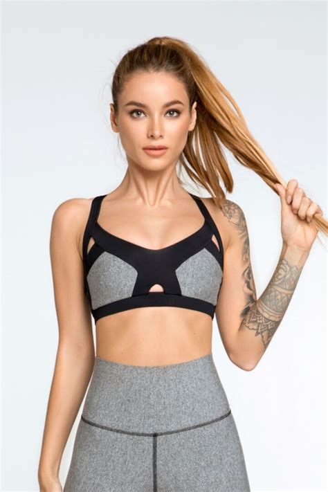 Designed for Fitness - Головна | Спортивний жіночий одяг