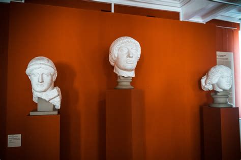 Абитуриент Российского Государственного Гуманитарного Университета, РГГУ
