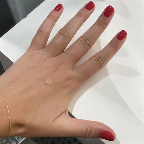 SkinCeuticals's Hydrating B5 Gel Gave Me Bouncy, Healthy Skin