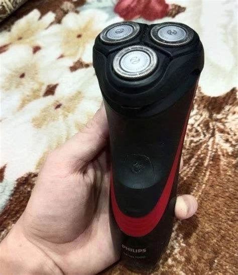 Бритва электрическая philips series 1000 Цена: 800р Рассмотрим обмен на ...
