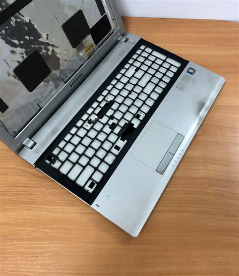 Корпус в сборе Samsung RV509, RV511, RV520, RV515, Верхняя, средняя ...