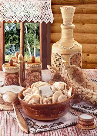Картинка Сметана Пельмени Кувшин Еда окна из дерева Натюрморт | Russian ...