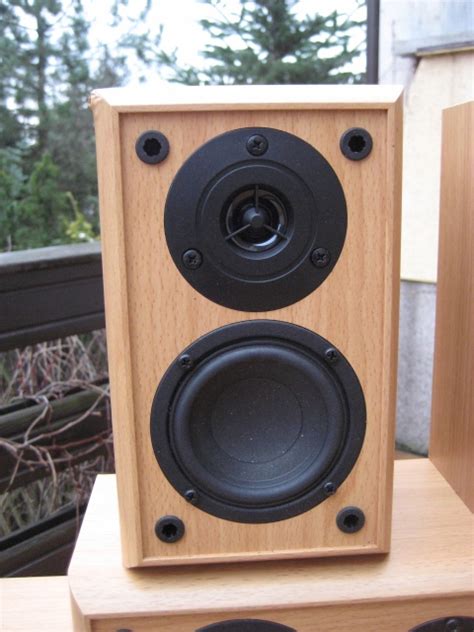 Купить Jamo S402 + S40 100Вт 6Ом колонки/динамики: отзывы, фото и ...