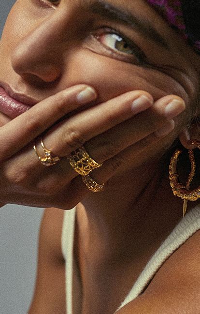 ba&sh Online-Shop | Luxusmode, Schuhe & Accessoires