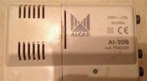Антенный усилитель Alcad al-200 | Festima.Ru - Мониторинг объявлений