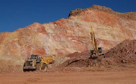 Емеральд Стоун Строительная глина с доставкой по Киеву и области