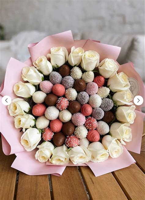 БУКЕТ С БЕЛЫМИ РОЗАМИ «МАРИЯ-АНТУАНЕТТА» | Chocolate covered strawberry ...