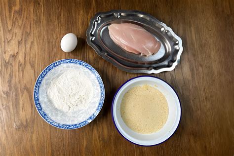 Куриный шницель: рецепт приготовления в домашних условиях, фото ...