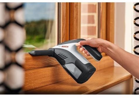 Bosch GlassVAC Solo Plus Window Vacuum | Downtown