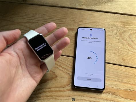 Samsung Galaxy Fit3 awotẹlẹ: Simi ti o duro ati ki o na - Samsung Magazine