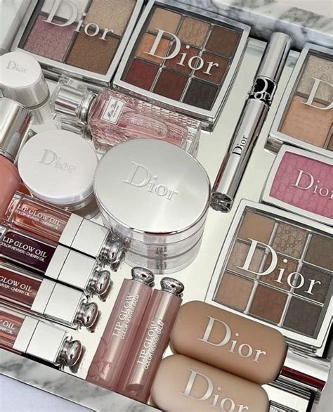 🍰 on Twitter | Makeup essentials, Makeup routine, Dior makeup