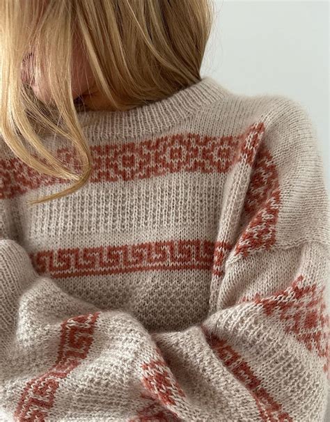 Модный свитер Terracotta