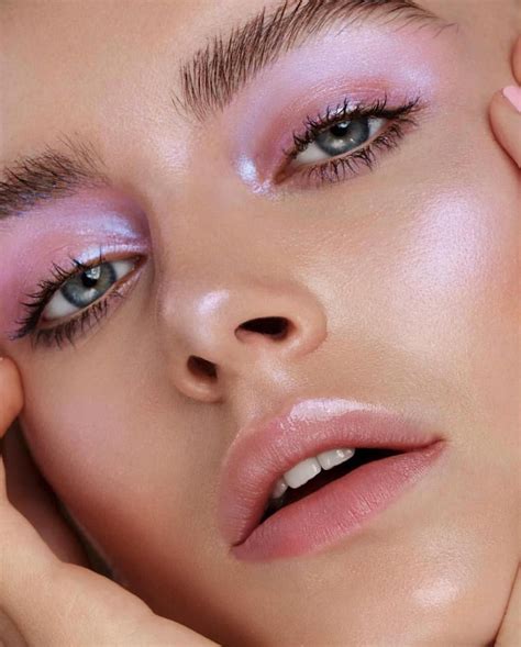Pin on make-up