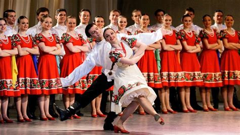 русские народные танцы: 21 тыс изображений найдено в Яндекс.Картинках