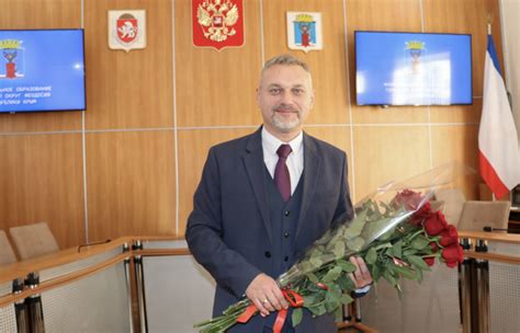 Игорь Ткаченко стал новым главой Феодосии ::Первый Севастопольский