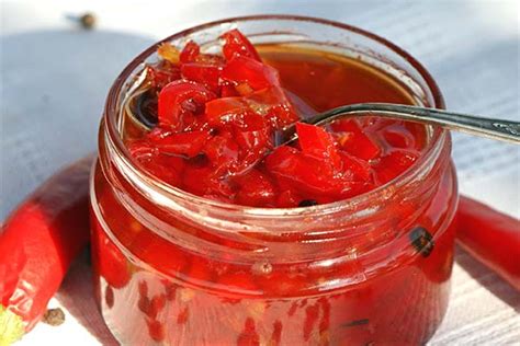 Джем и конфитюр: что это такое и чем они отличаются?