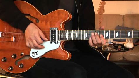 Epiphone Nick Valensi + Jewel-Drive Part1 - YouTube