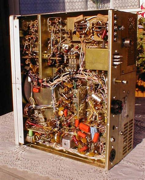 >Swan HF-700-S, "SS-16B SPECIAL" HF SSB transceiver