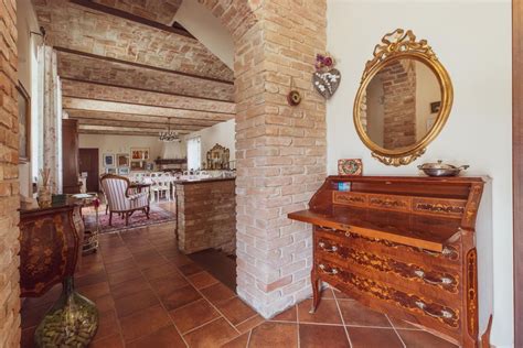 AGRITURISMO TRE STELLE - ROOMS & SERVICES