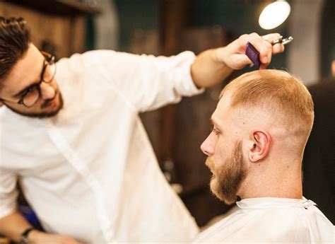 Укладочные средства для мужчин: что, зачем, как | Frisor Barbershop