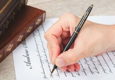 Именная ручка с гравировкой на заказ в подарок