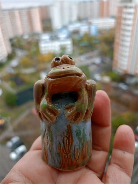 Авторский колокольчик, фигурка из керамики Лягушка на опушке в интернет ...