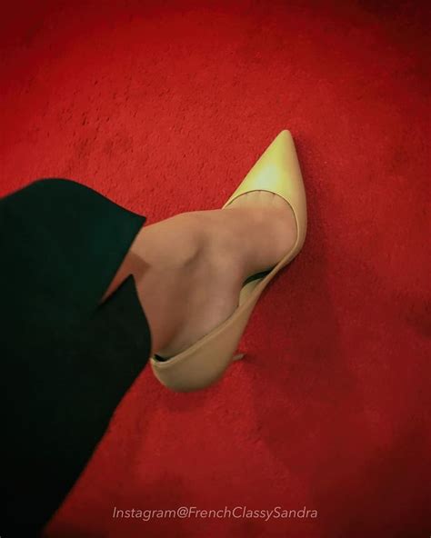 Sandra, a french classy woman👠 on Instagram: “. (Série 2/3) Modèle SO ...