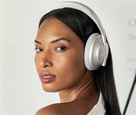 Smart Noise Cancelling Headphones 700 | Bose